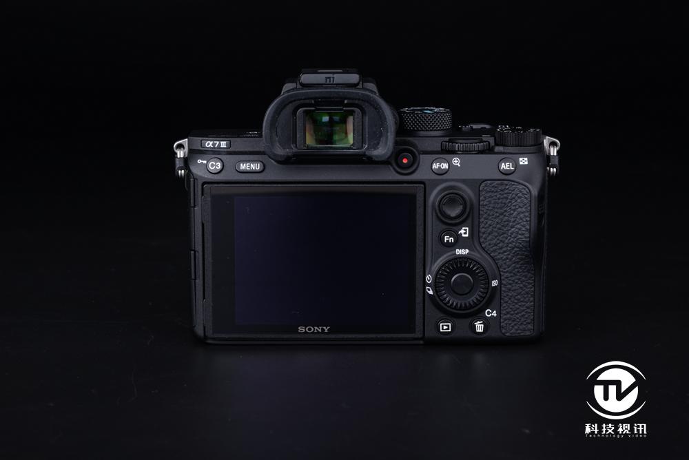性能全面提升 索尼全画幅微单A7M3评测_首页_科技视讯